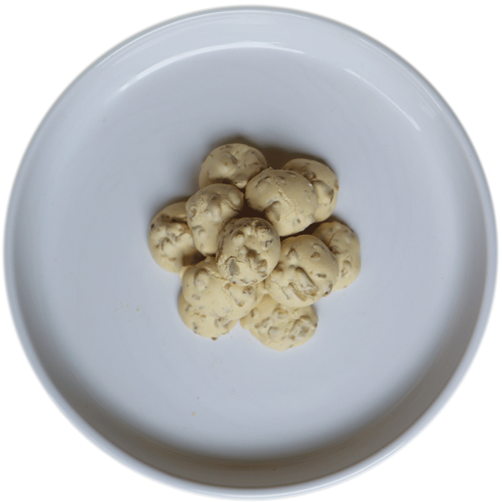 Walnut Puffs – Ayoub's Dried Fruits & Nuts